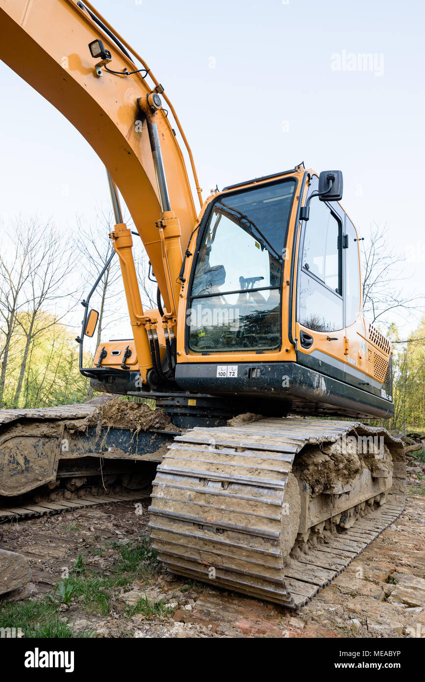 Mechanical Digger Bulldozer Stock Photo - Alamy