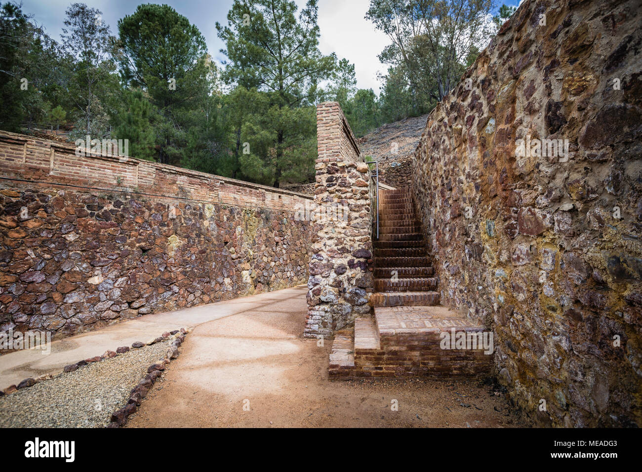 Stone steps ladder stairs hi-res stock photography and images - Alamy