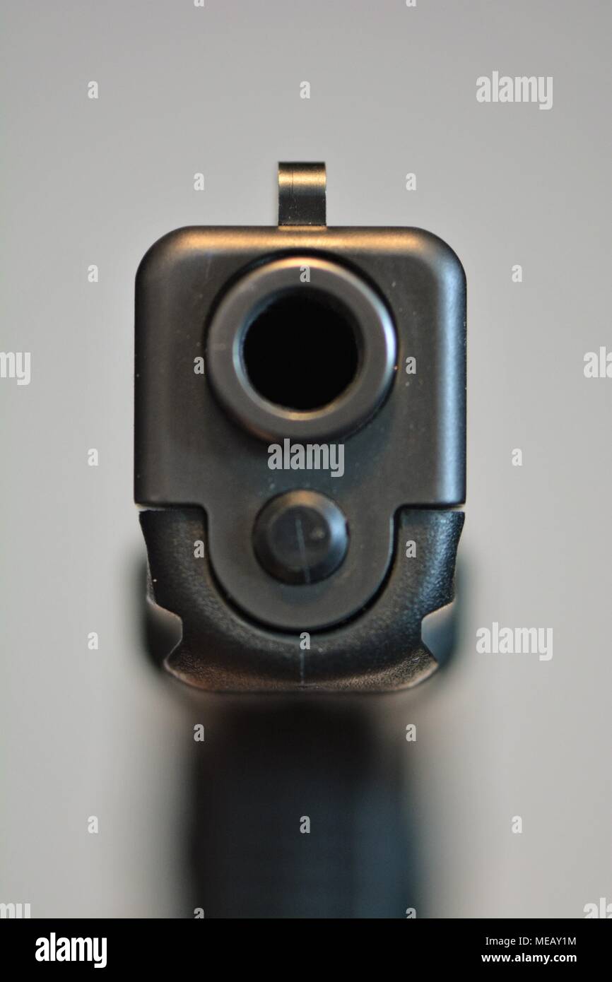 Barrel loaded guns hi-res stock photography and images - Alamy