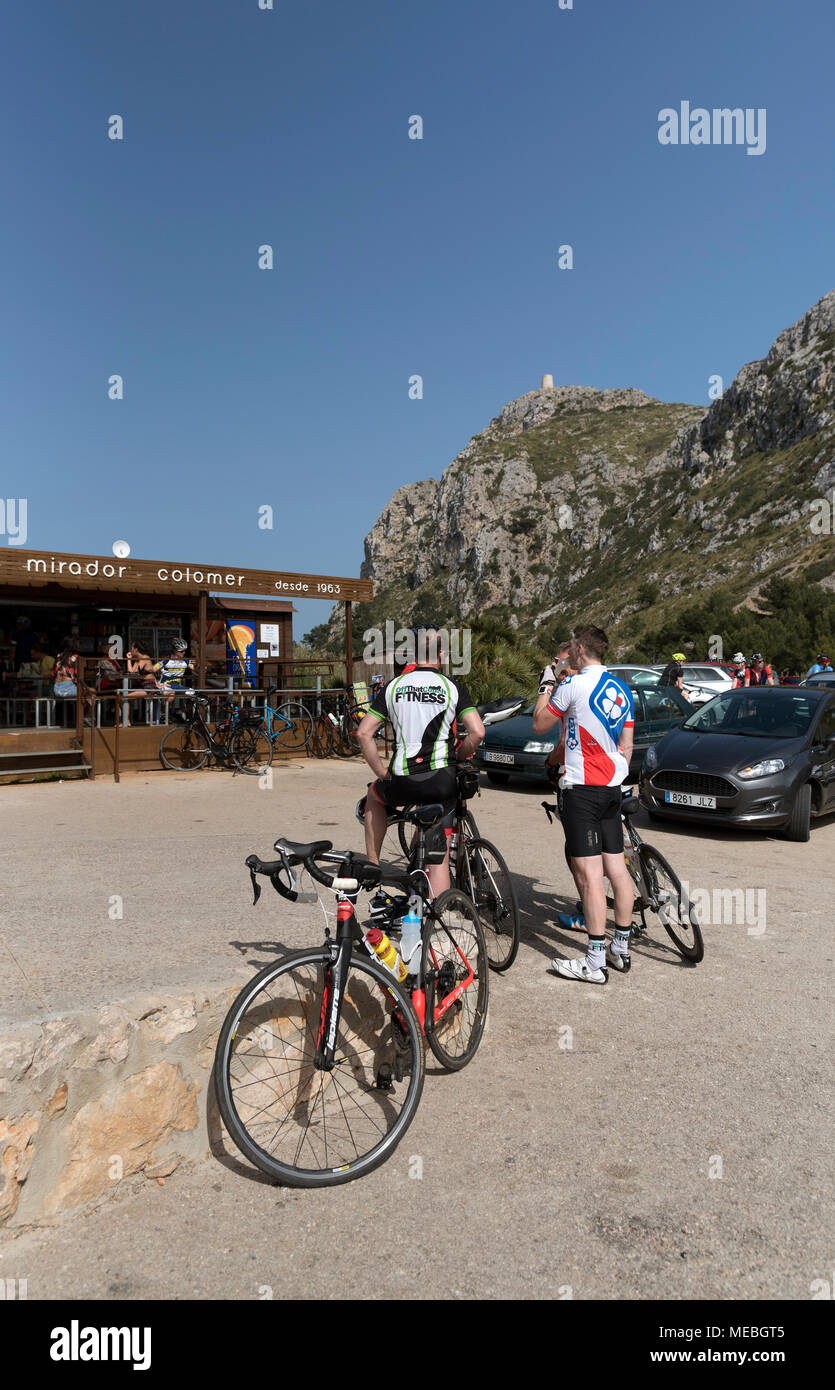 Mirador des Colomer, Formentor, Mallorca. 2018. Cycle riders rest stop ...