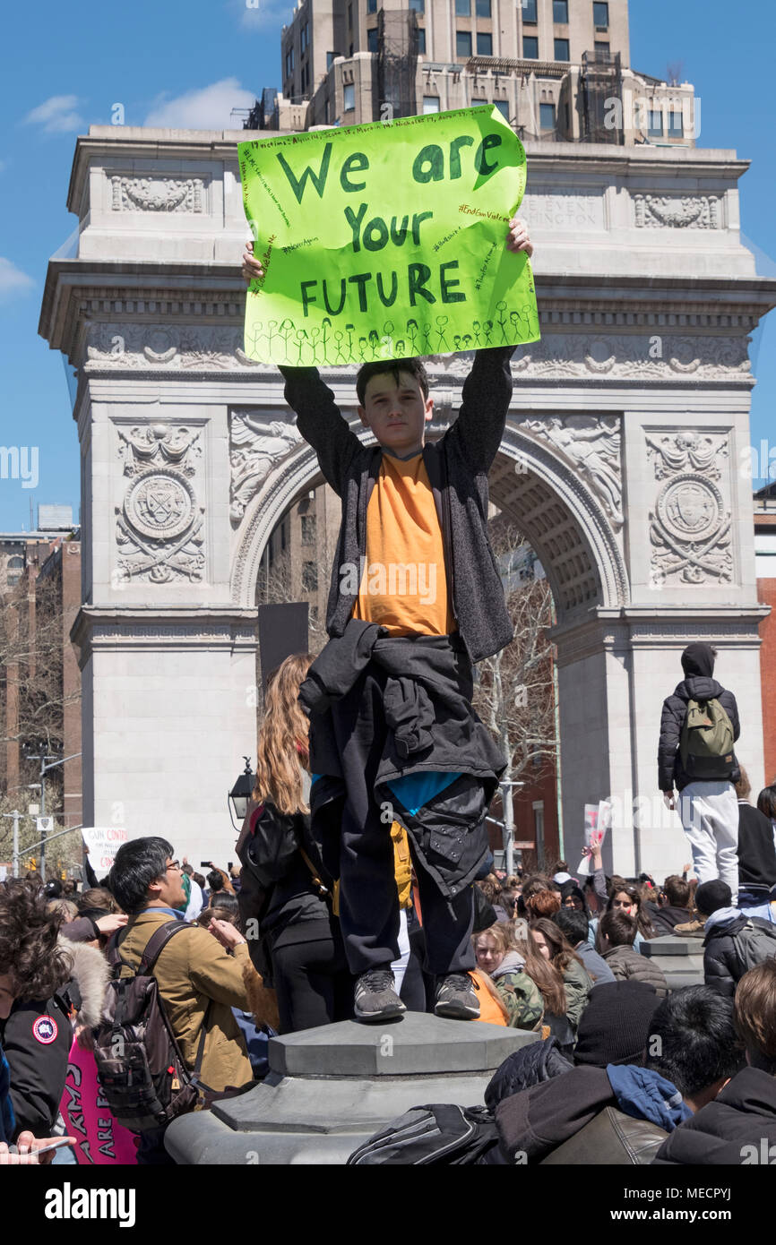 Square crowded political rally hi-res stock photography and images - Alamy
