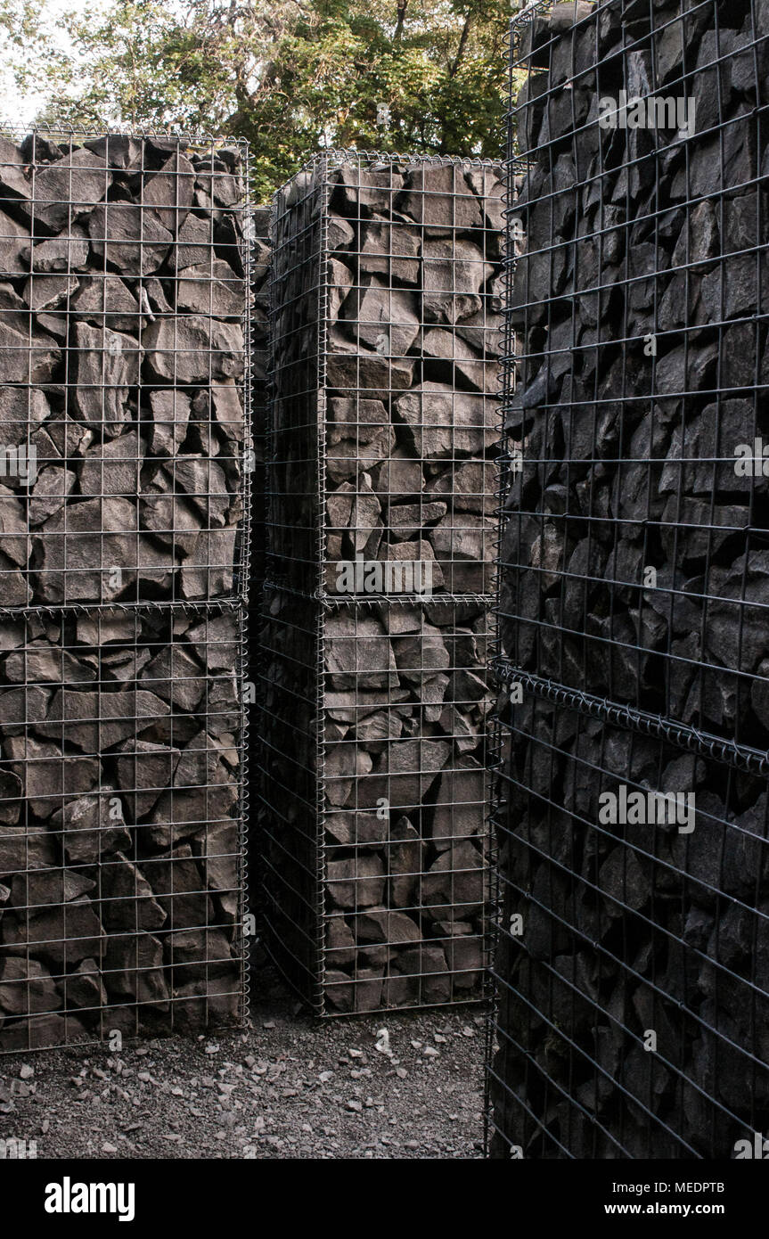 MINOTAUR By Nick Coombe and Shona Kitchen 2003 PHILLIP ROBERTS Stock ...