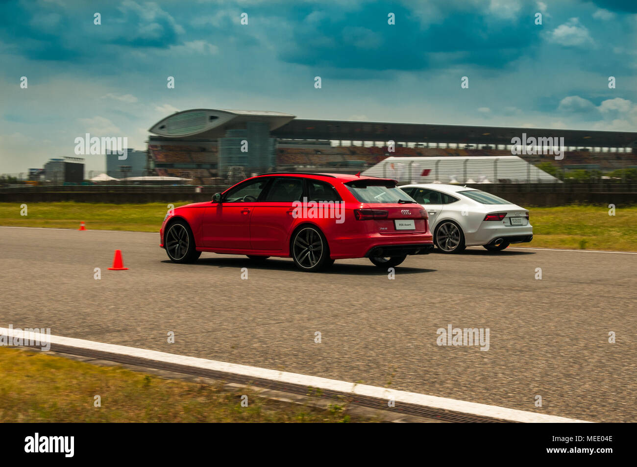 An RS6 and RS7 Performance being used for drag race training at an Audi ...