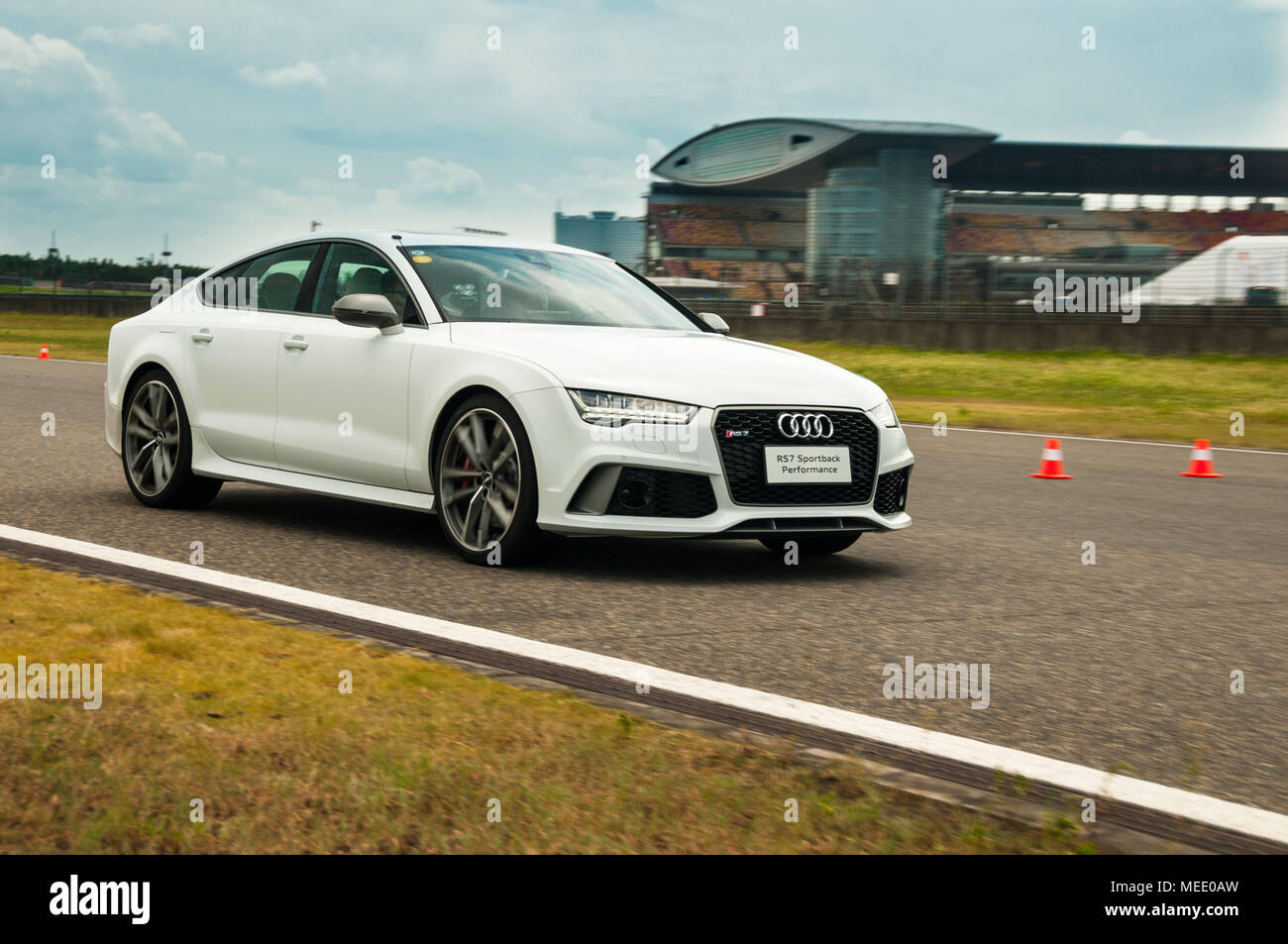 An RS7 Performance being used for drag race training at an Audi Driving ...
