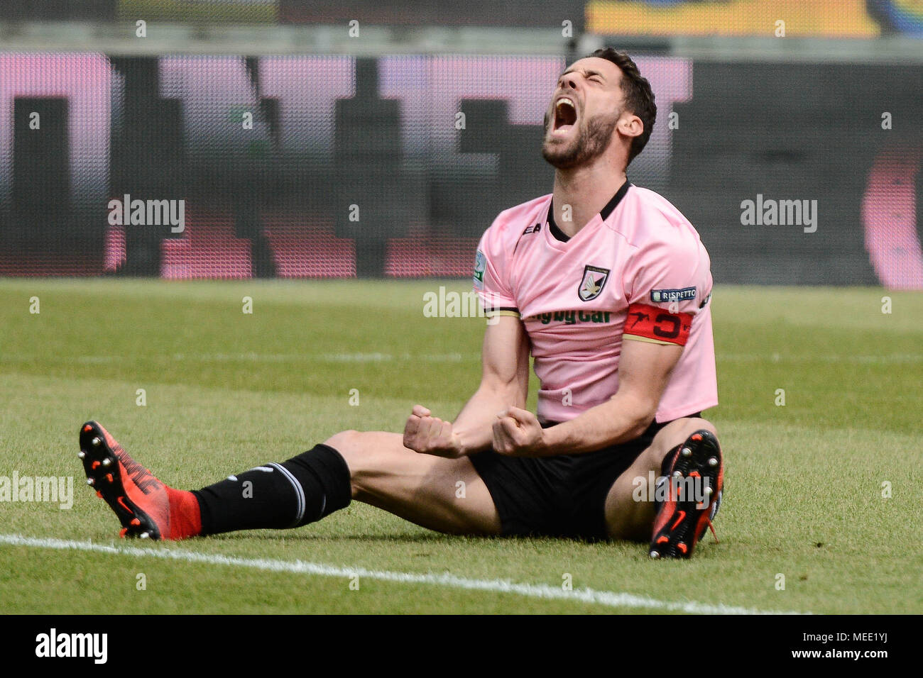 Palermo, Italy. 21st Apr, 2018. Palermo's Andrea Rispoli reacts during ...