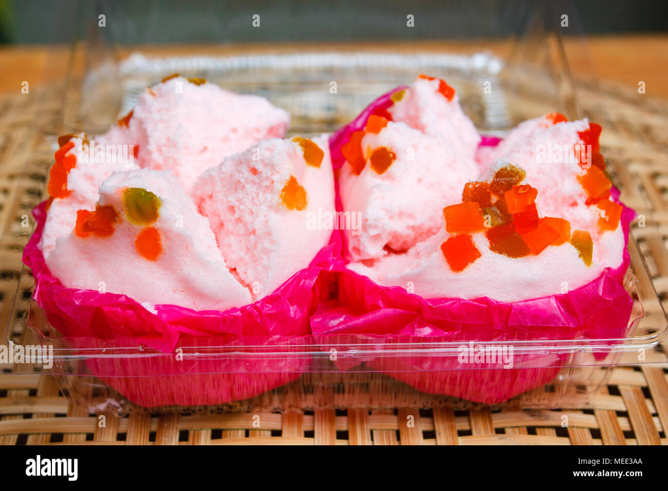 Cotton wool cake (Thai steamed cupcakes), Khanom Pui Fai Stock Photo ...