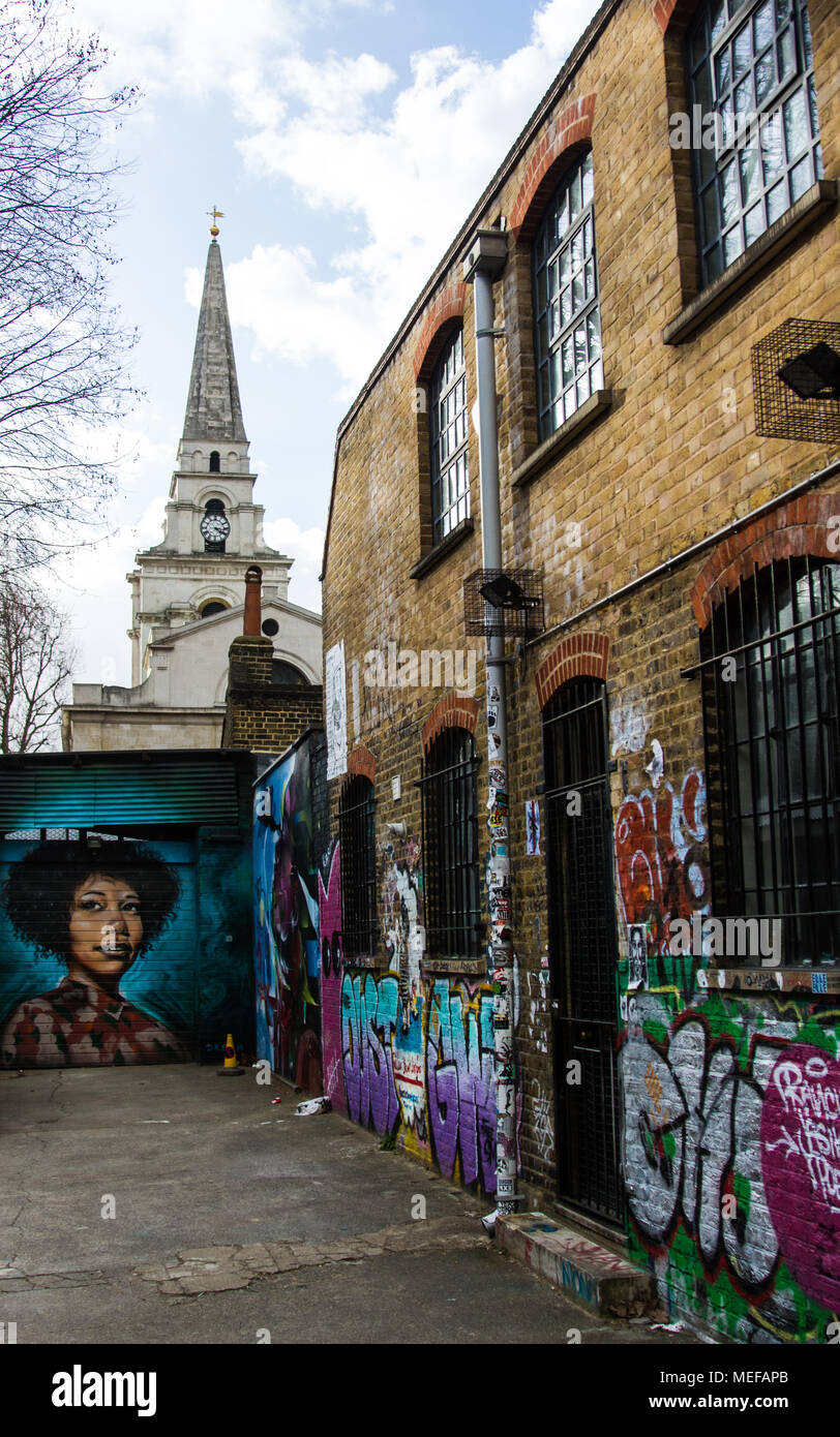 London Streets with Street Art. Gritty and Urban life with a message ...