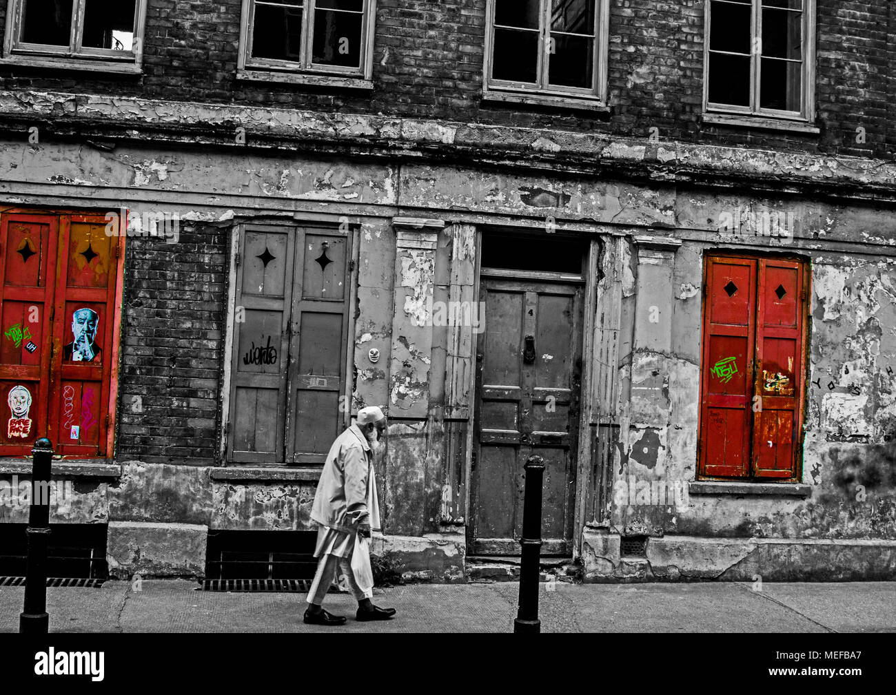 Red Windows and Shutters on a run-down London Street Stock Photo - Alamy