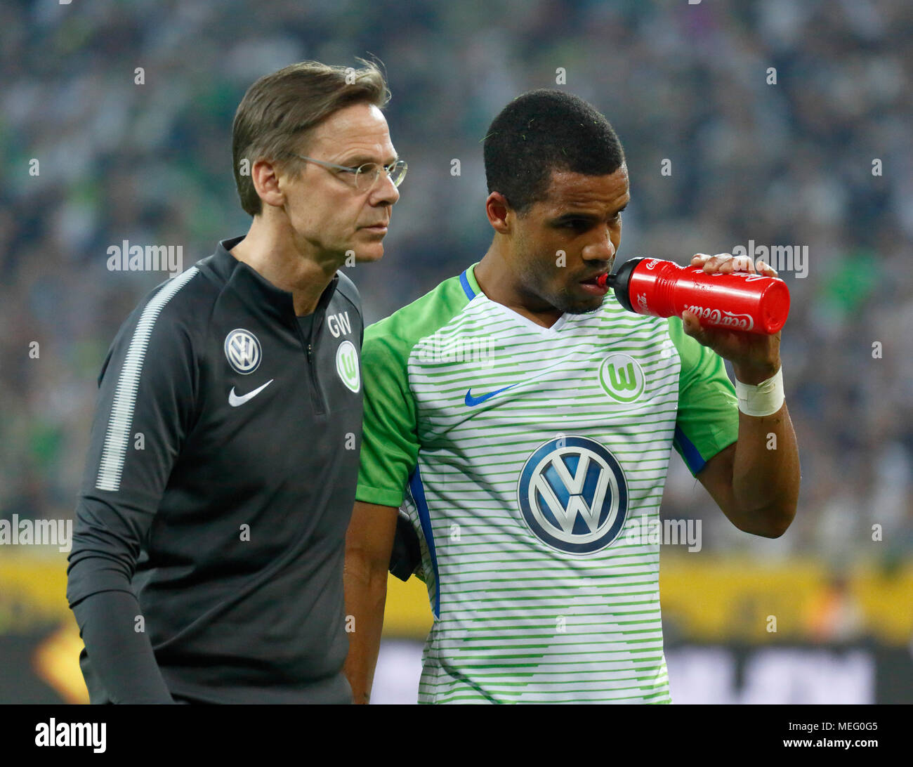Sports doctor stadium hi-res stock photography and images - Alamy