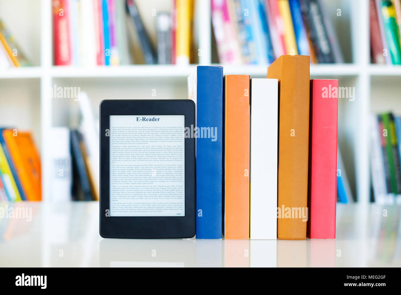 Electronic books hi-res stock photography and images - Alamy