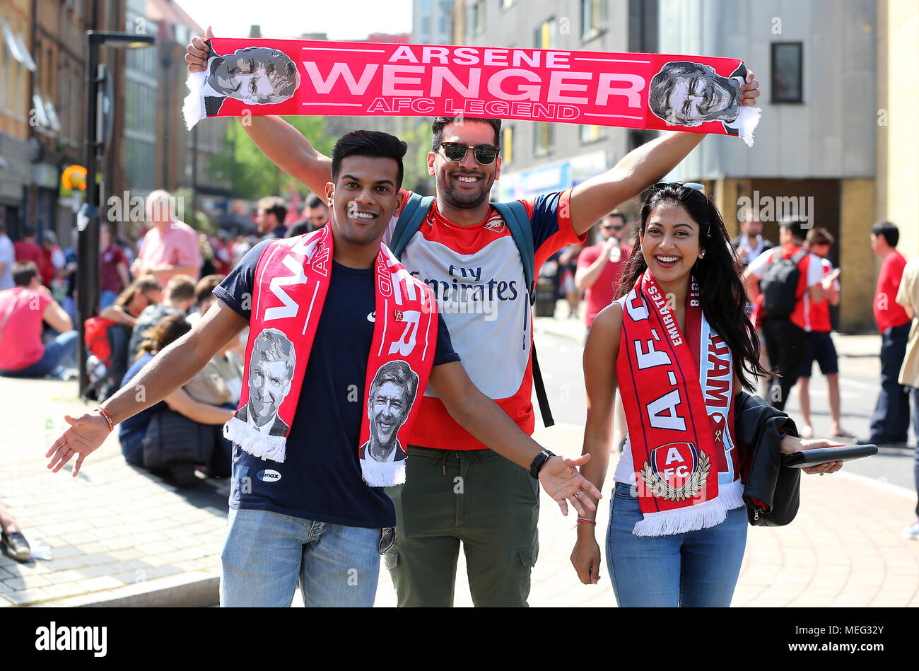 Arsenal fans pose for hi-res stock photography and images - Alamy