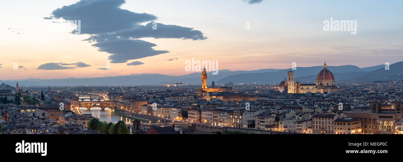 Florence panoramic night view hi-res stock photography and images - Alamy