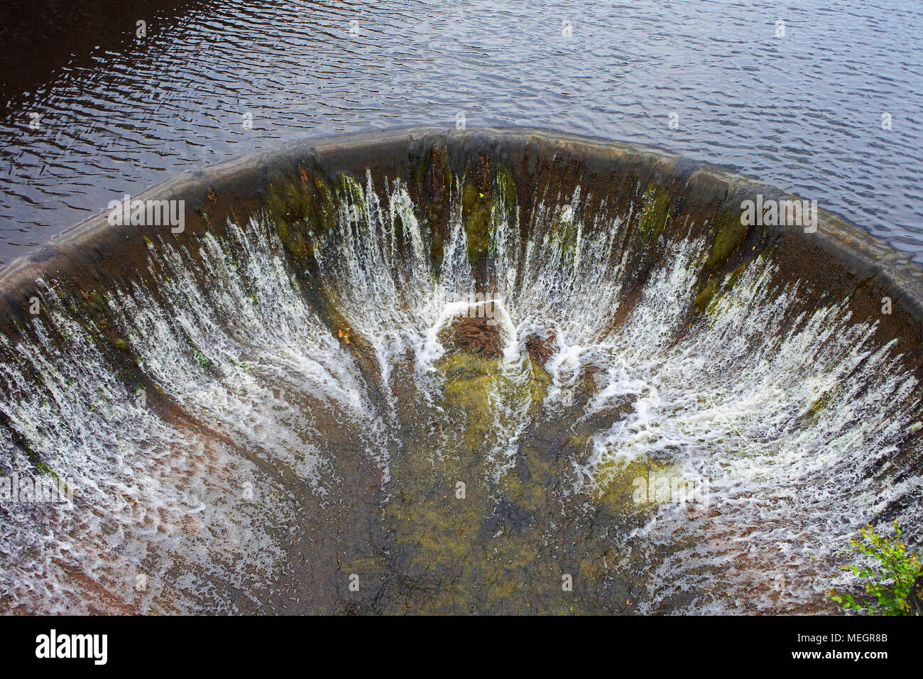 Culvert river flow hi-res stock photography and images - Alamy