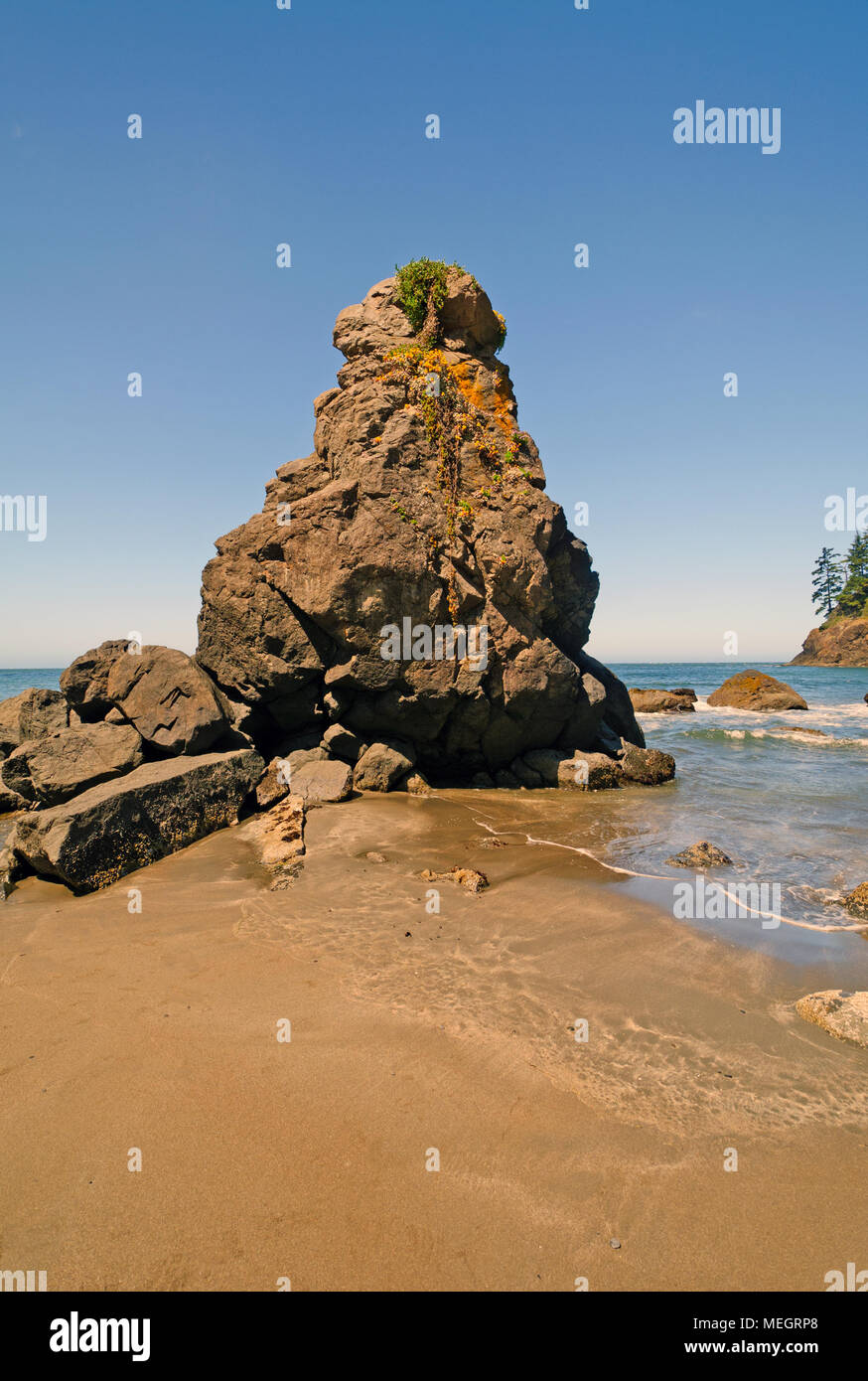 Rock Formation on the Pacific Coast Near Trinidad, California Stock ...
