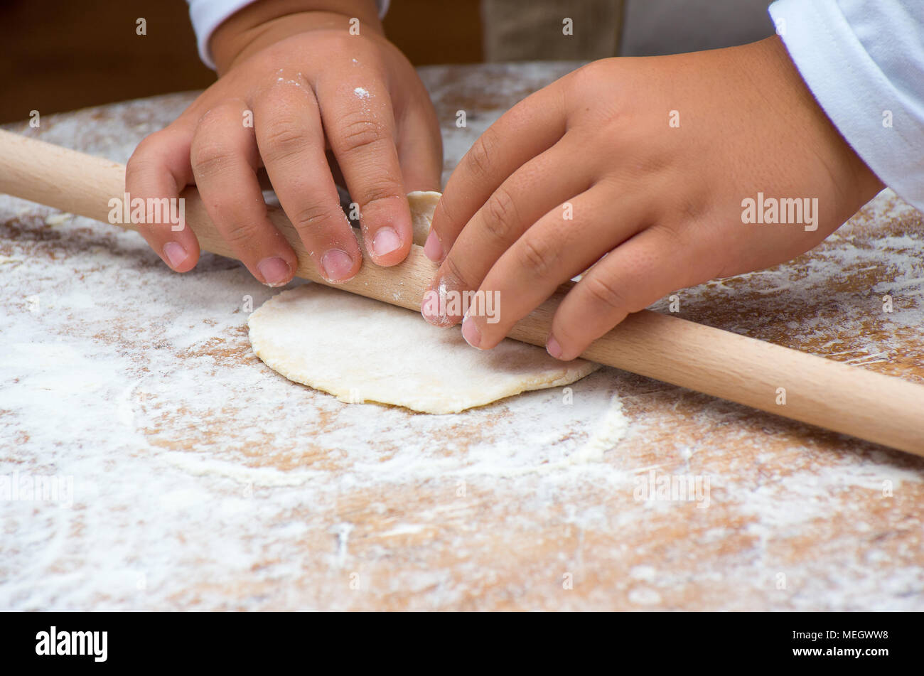 Bakery rolling pin hi-res stock photography and images - Alamy