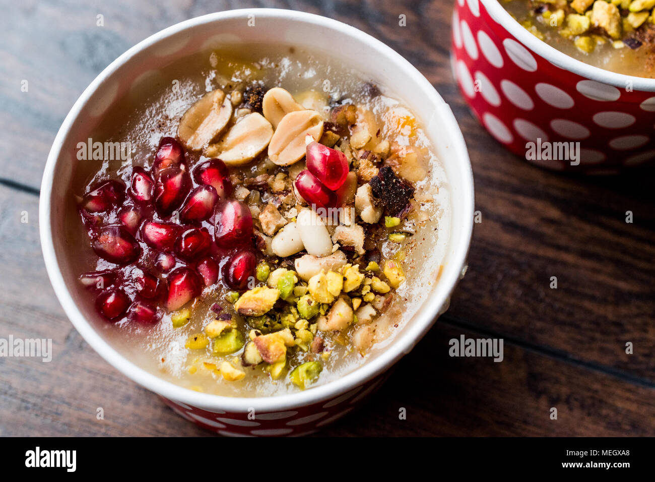 Turkish Traditional Dessert Ashure (Noah's Pudding Stock Photo - Alamy