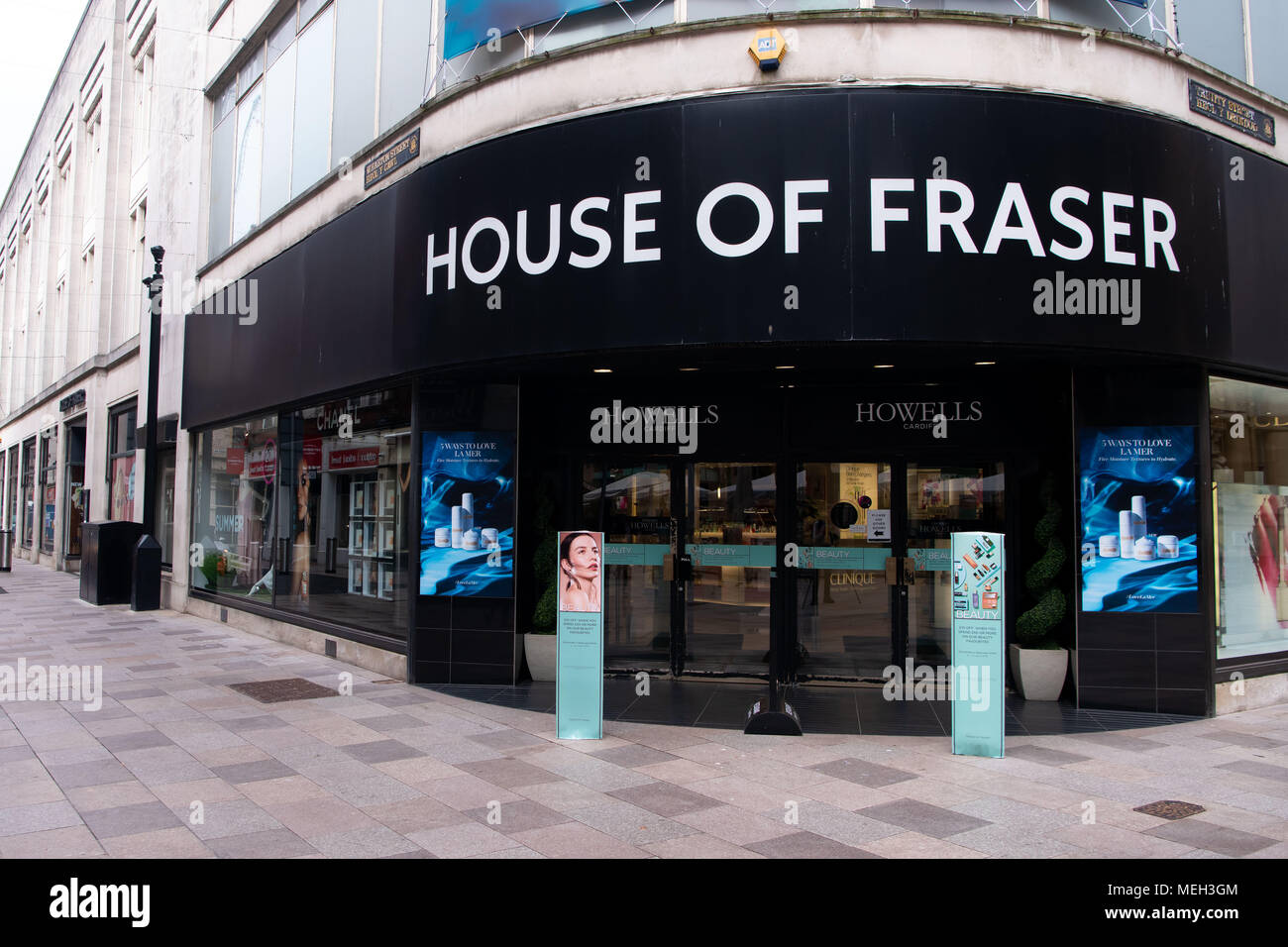 Howells department store hi-res stock photography and images - Alamy