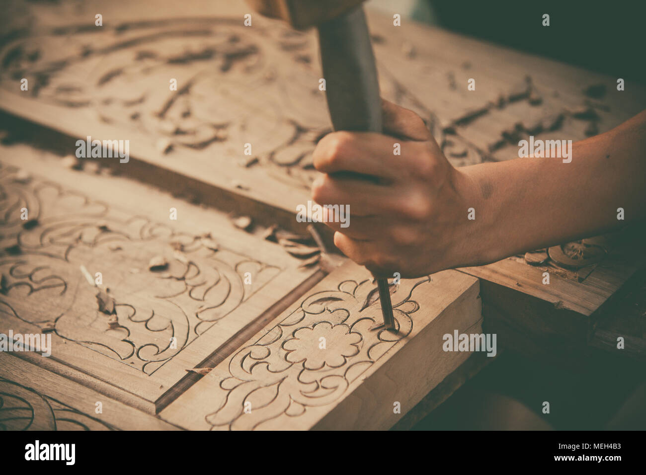 Man engraving hi-res stock photography and images - Alamy