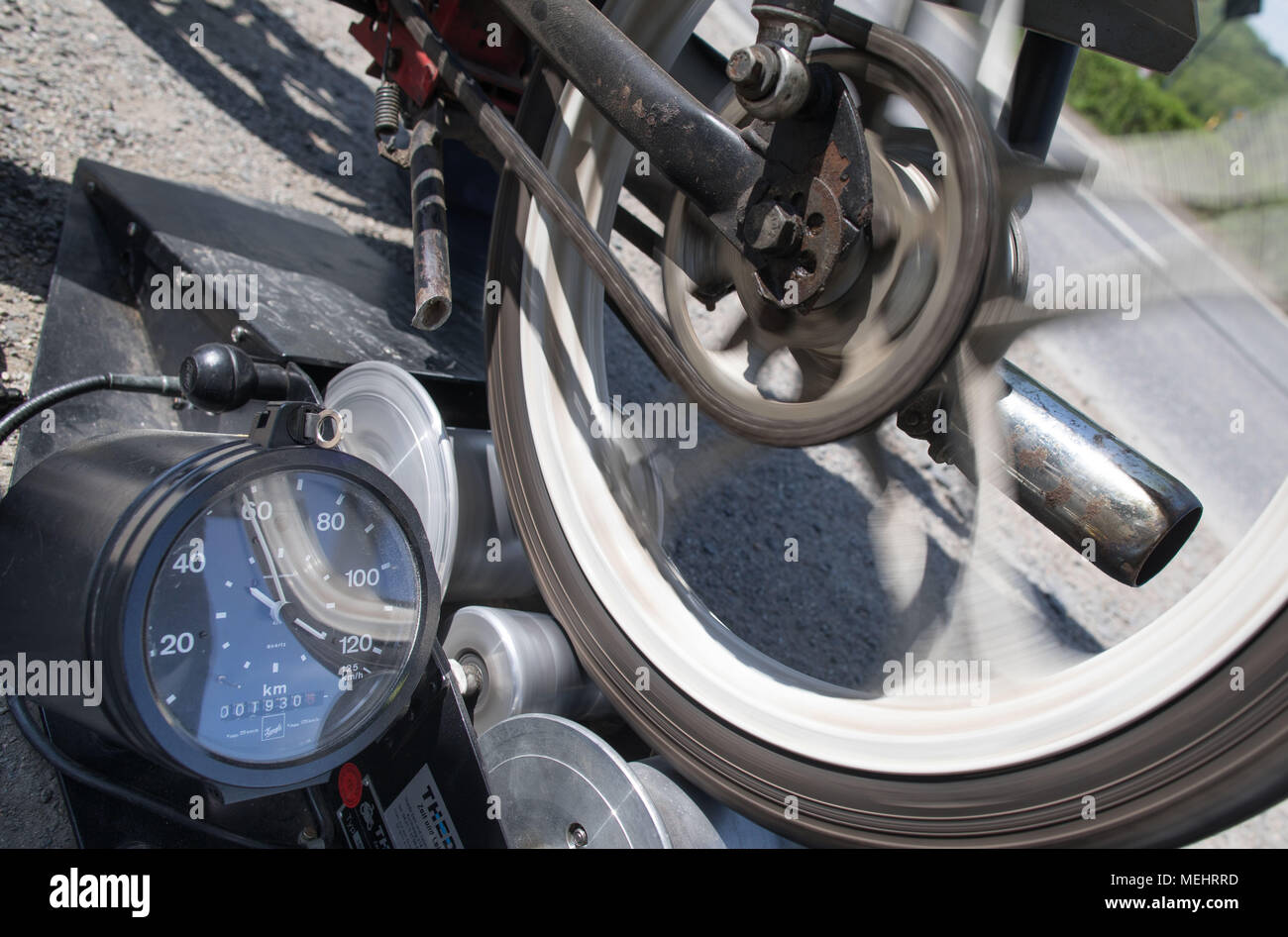 Mobile test rig hi-res stock photography and images - Alamy