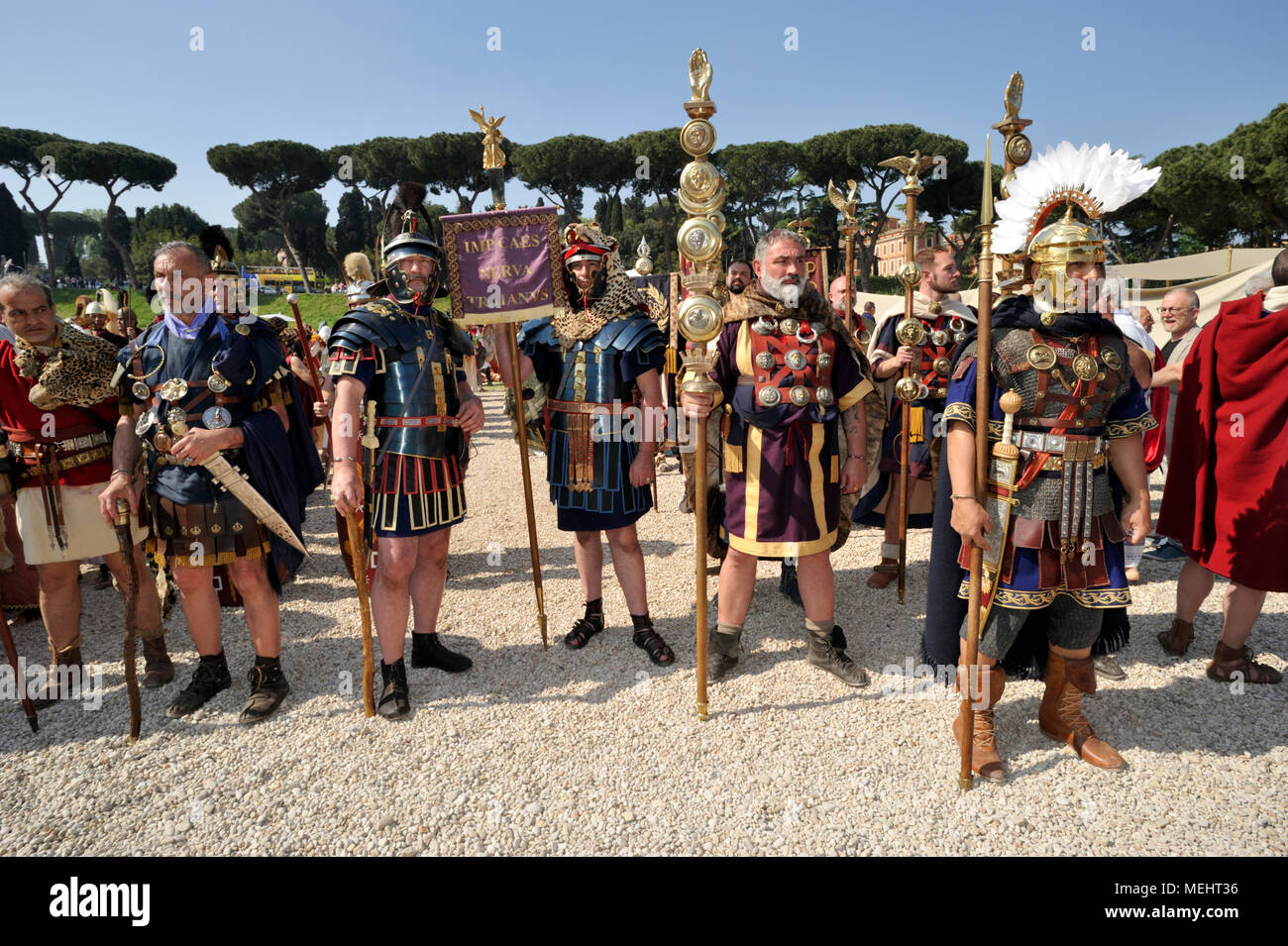 Ancient roman costume hi-res stock photography and images - Alamy