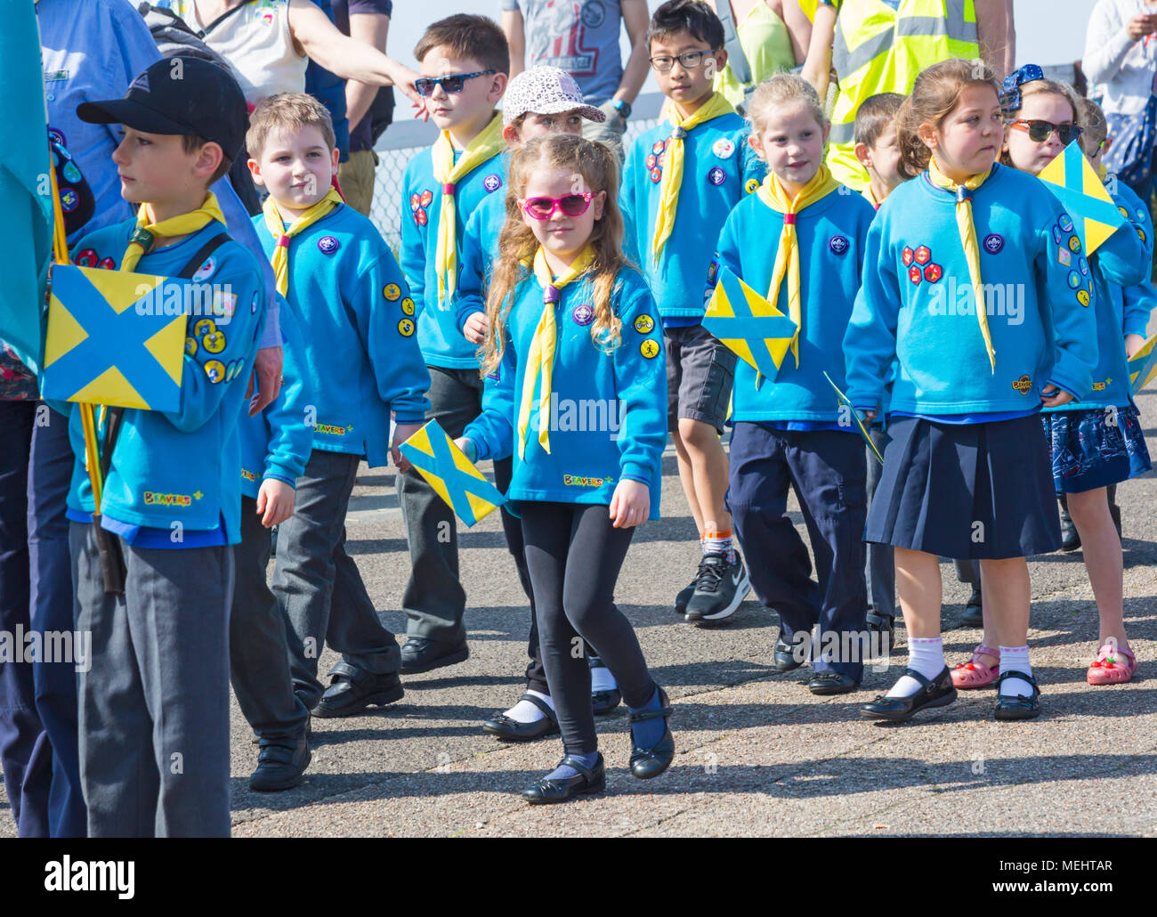 Bournemouth, Dorset, UK 22nd April 2018. Warm sunny weather as hundreds ...