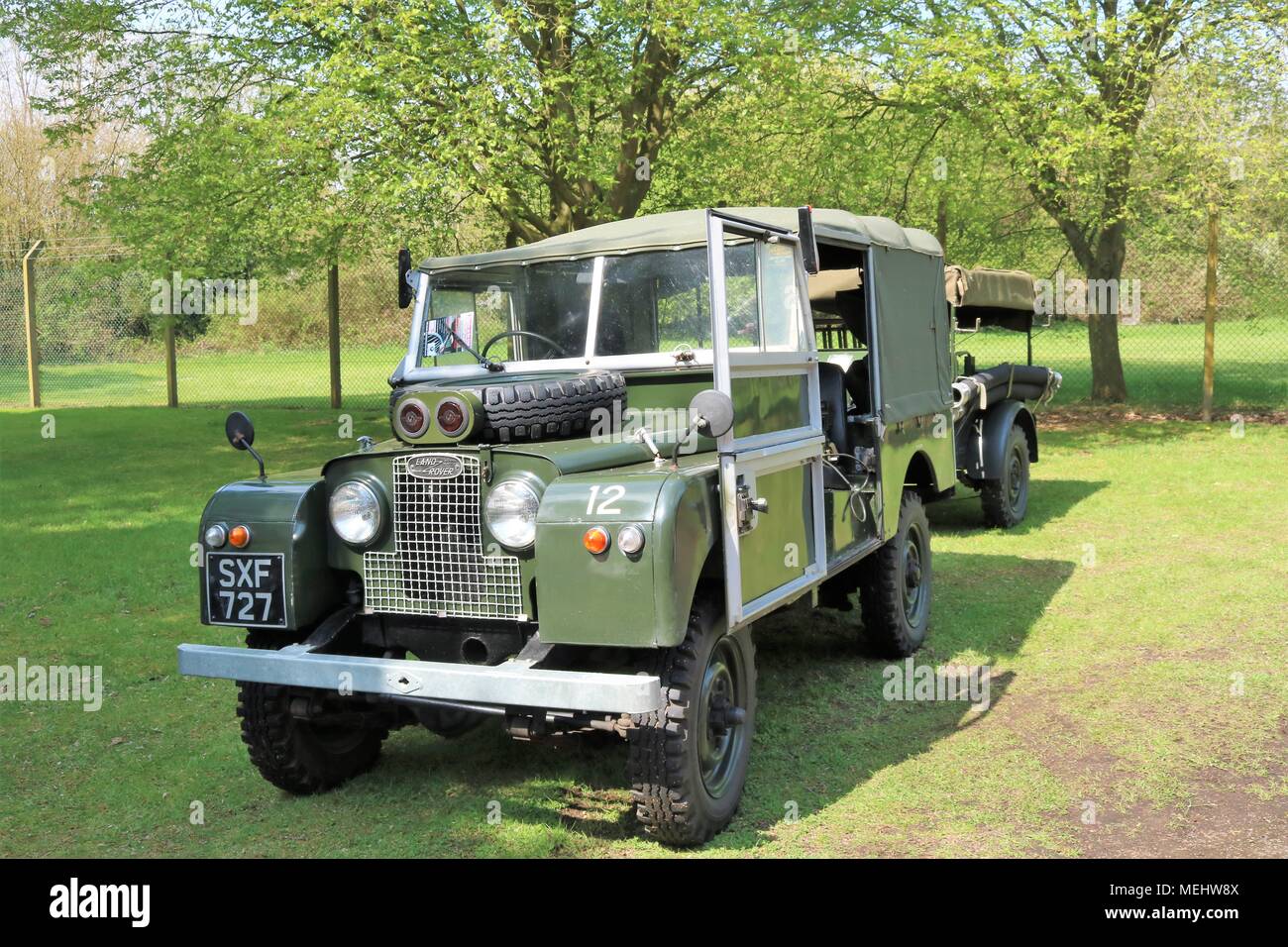 Series 1 land rover hi-res stock photography and images - Alamy