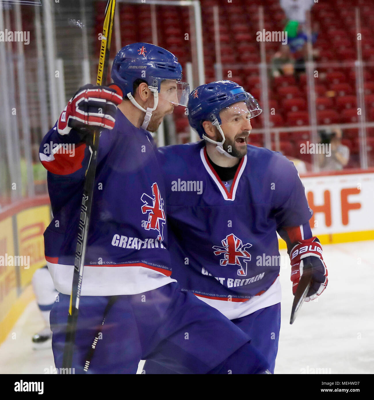 Brett perlini hi-res stock photography and images - Alamy