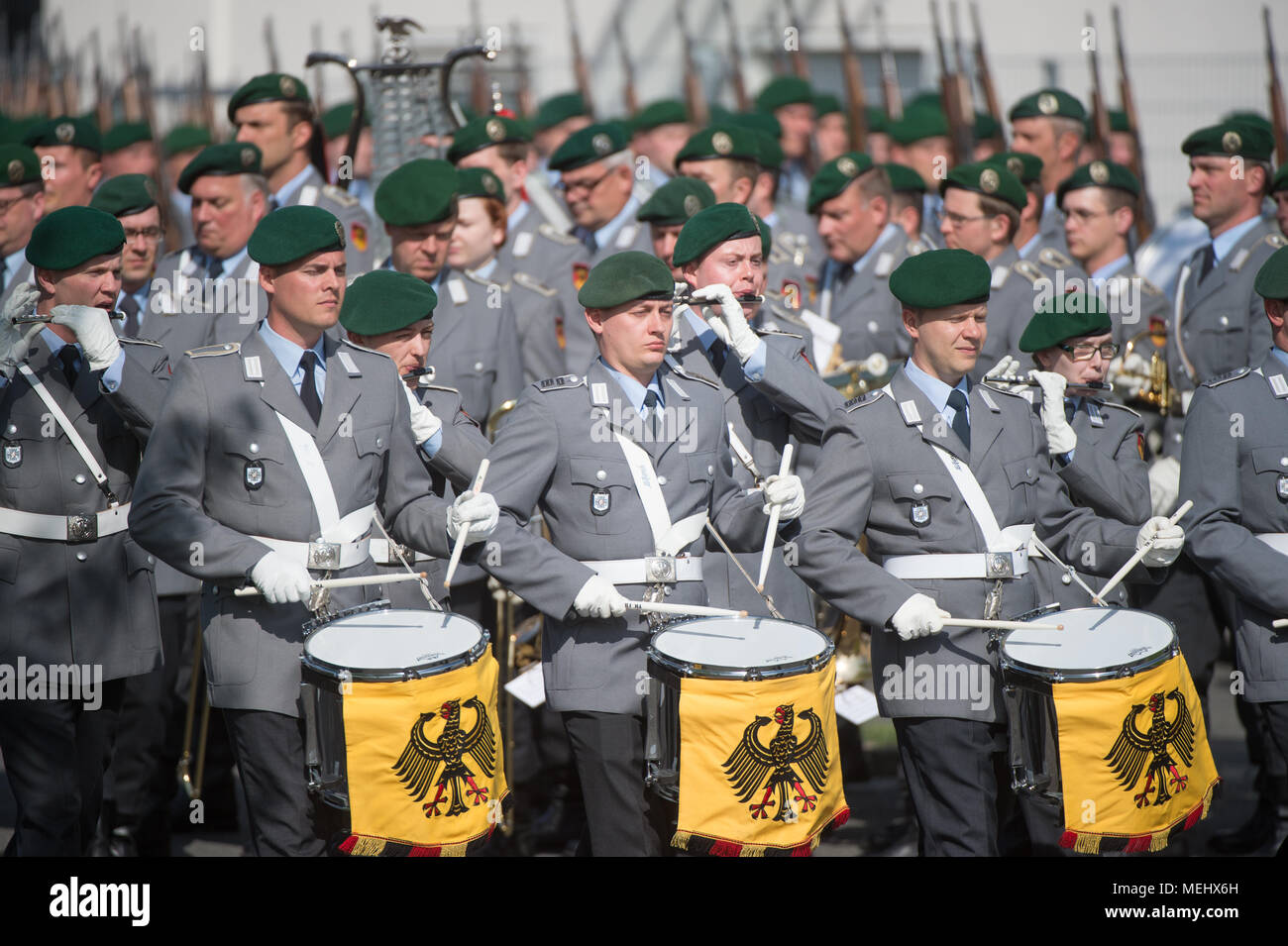 22 April 2018, Germany, Berlin: Soldiers of the guard battalion playing ...