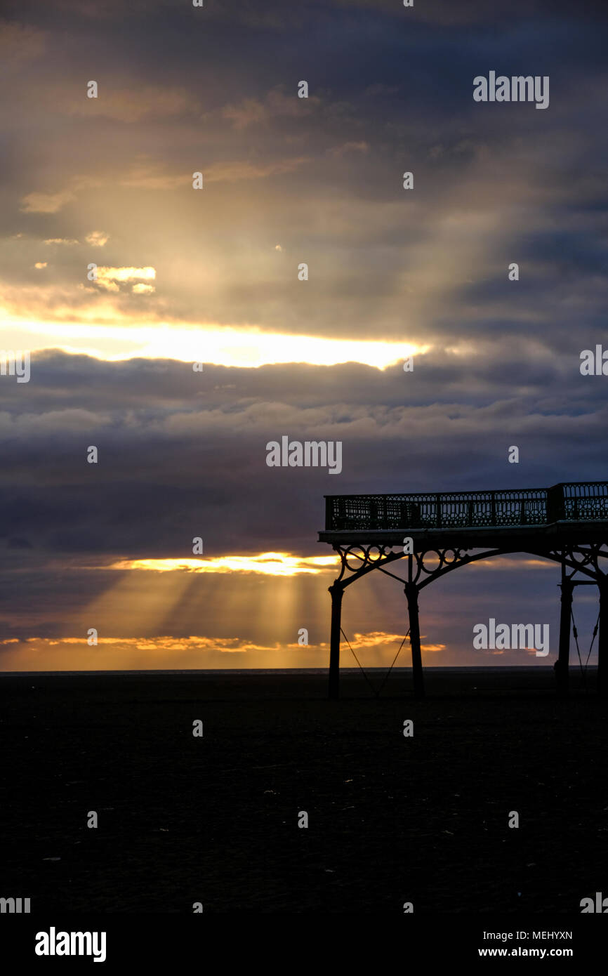 Lytham St Annes. 22nd April 2018. Lytham St Annes, UK. UK Weather ...