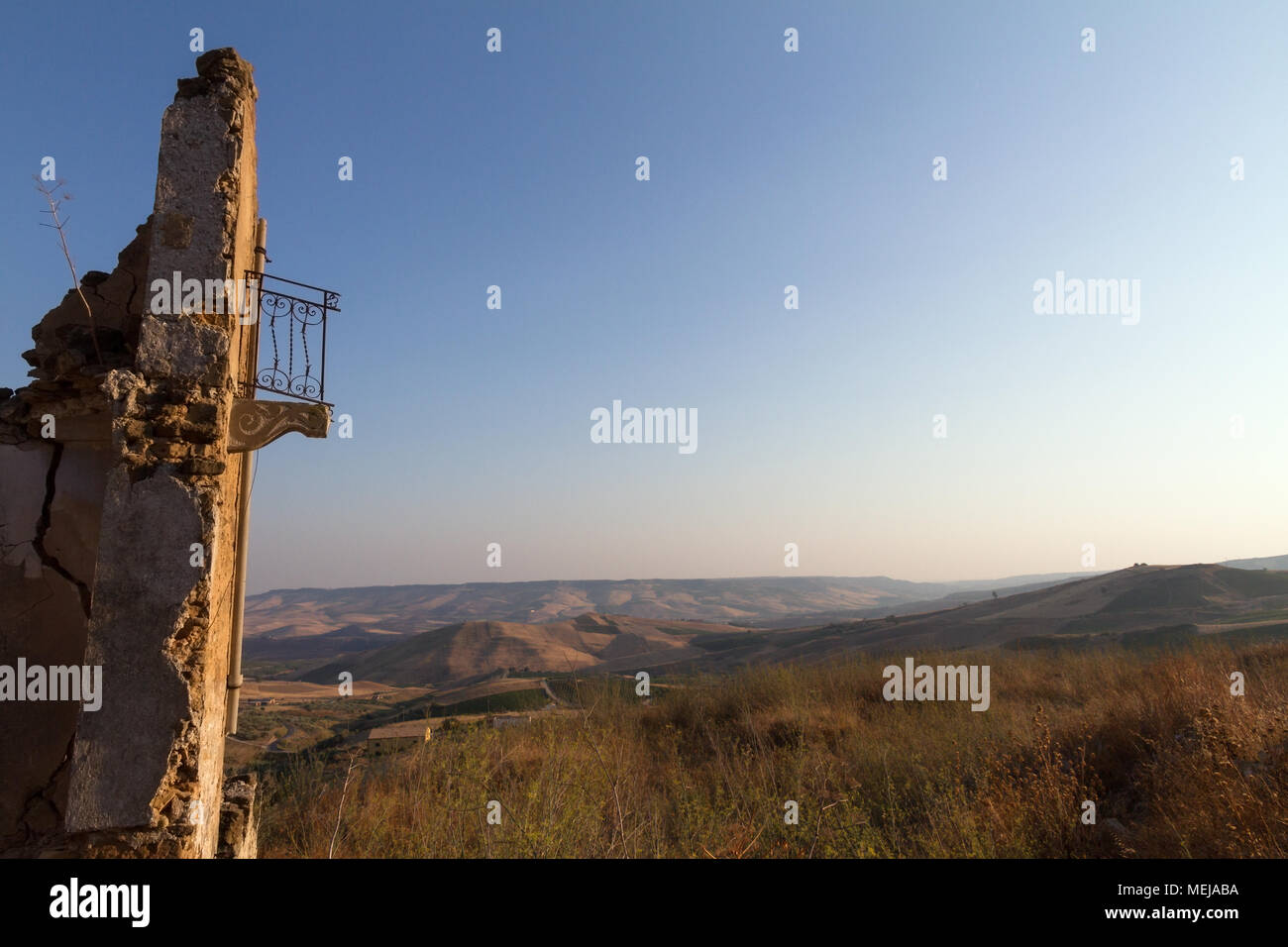 Portion house exterior hi-res stock photography and images - Alamy