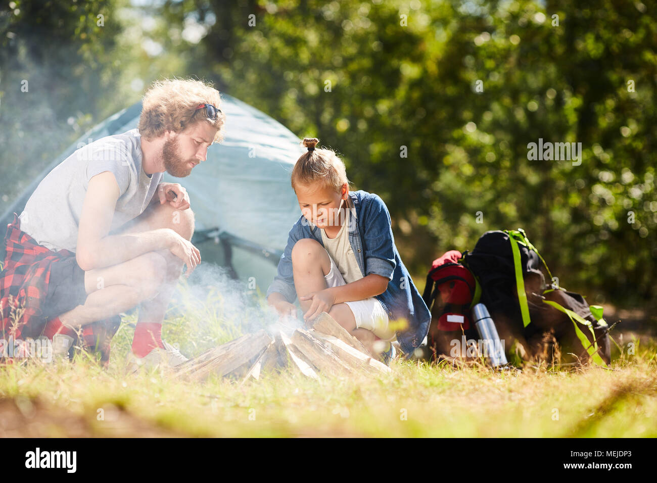 Backpackers camp hi-res stock photography and images - Alamy