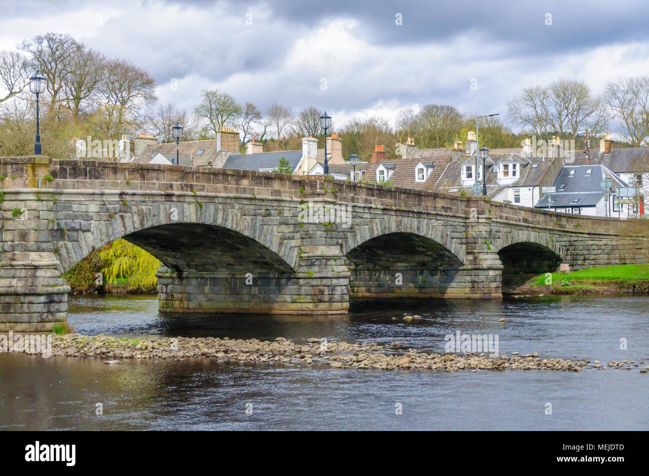 Cree bridge built in 1813 crossing the river Cree that links Newton ...