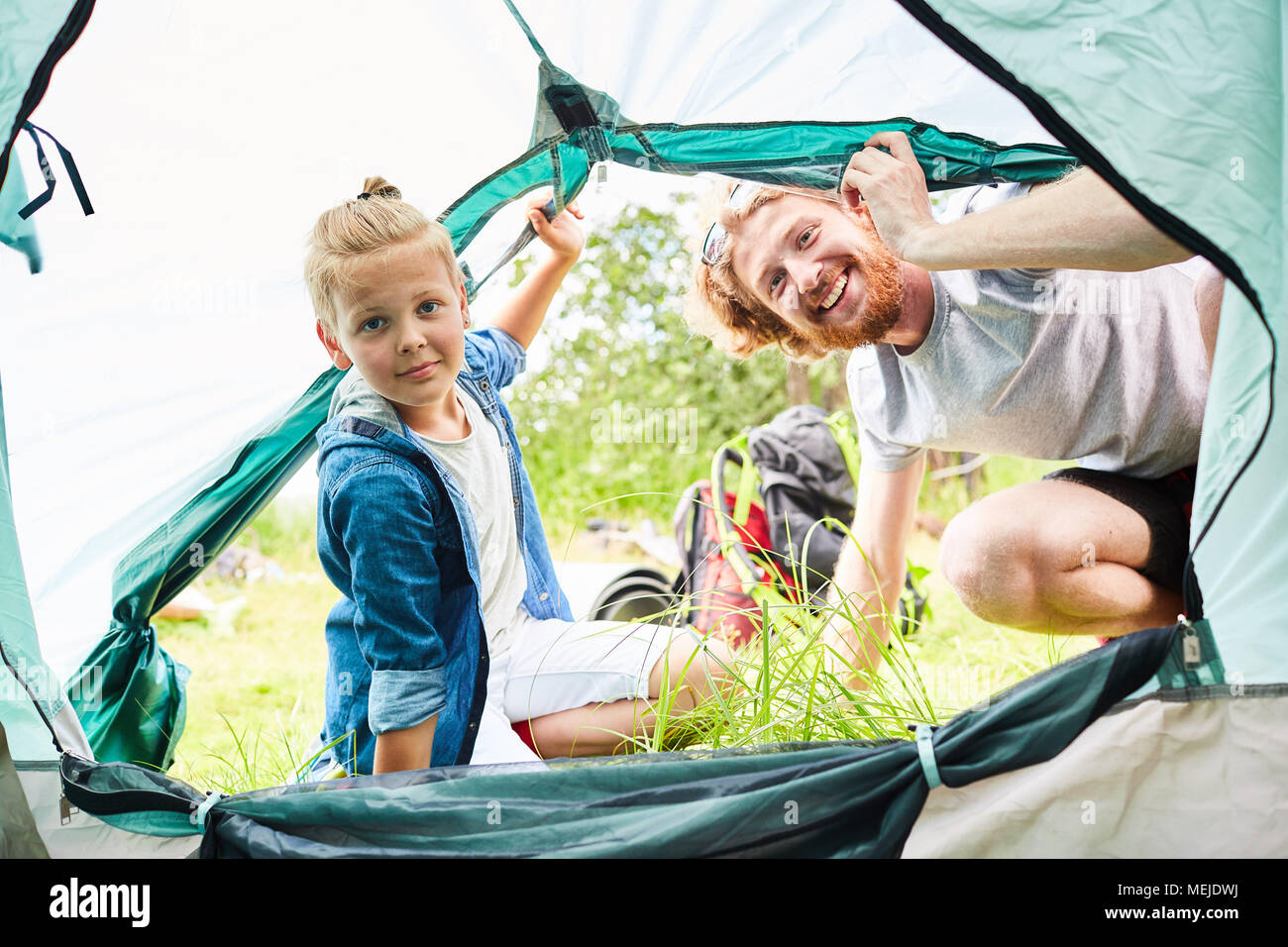 Scout family group scouts hi-res stock photography and images - Alamy