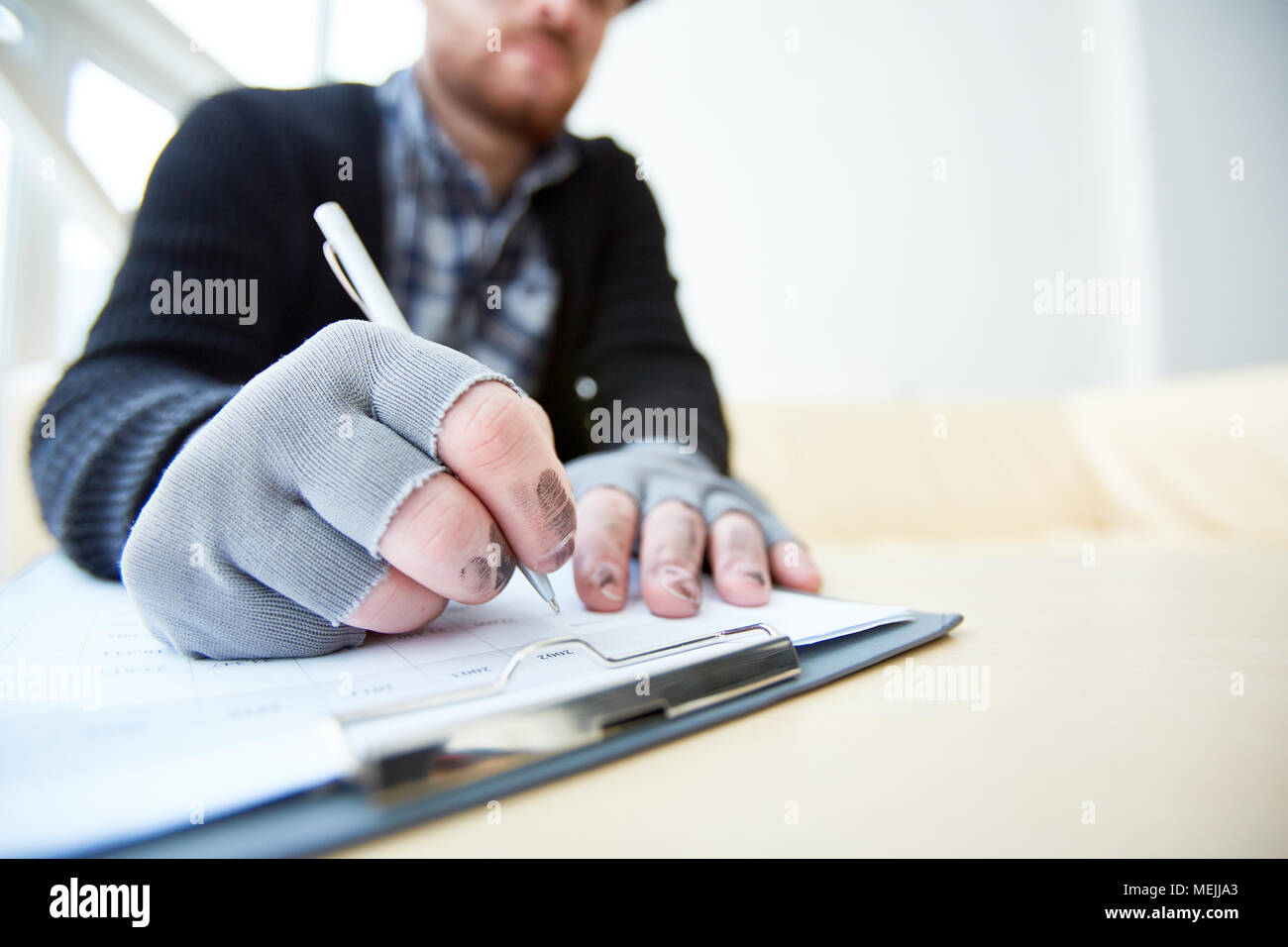 Social support hi-res stock photography and images - Alamy
