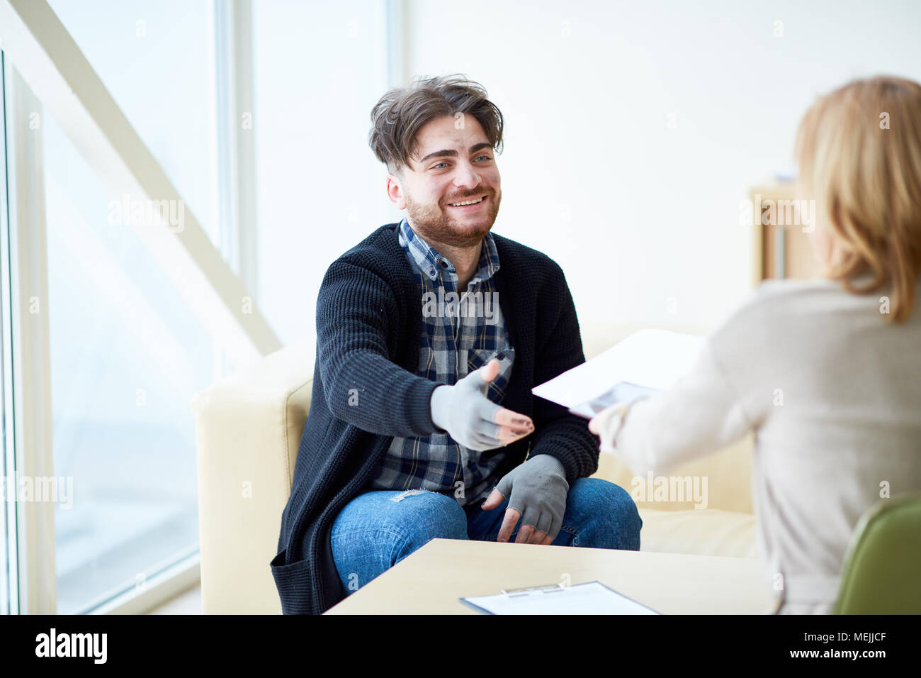 Person help hi-res stock photography and images - Alamy