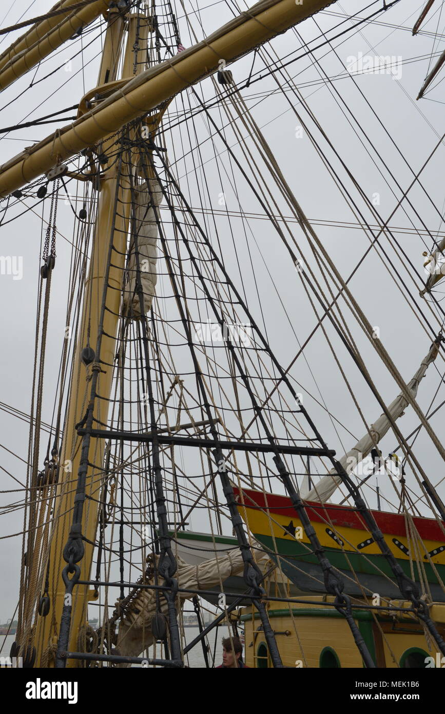 Tall Ships - 18th and 19th century Stock Photo - Alamy