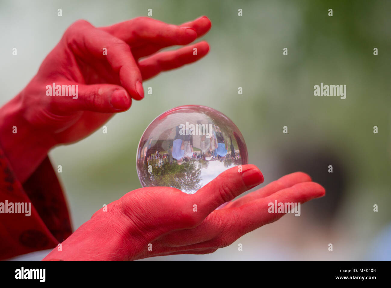 Man dressed satan devil hi-res stock photography and images - Alamy