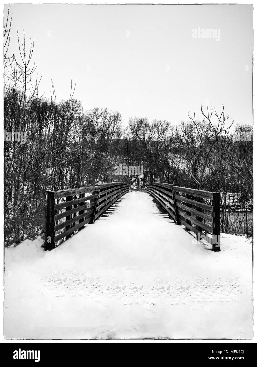 Pass bridge Black and White Stock Photos & Images - Alamy