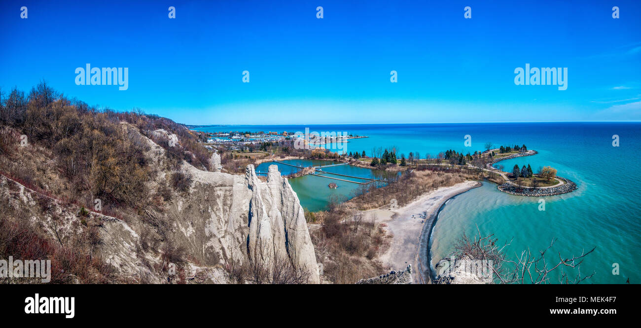 Scenic blue water and sky Stock Photo - Alamy