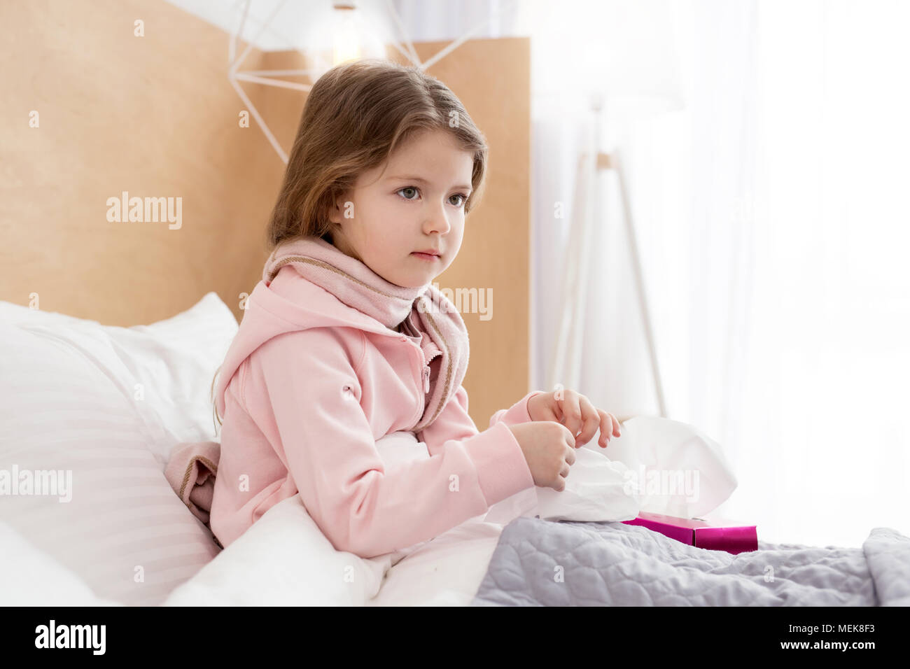 Poor community hi-res stock photography and images - Alamy