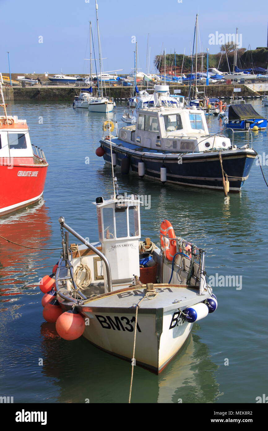 Wheelhouse old fishing trawler hi-res stock photography and images - Alamy