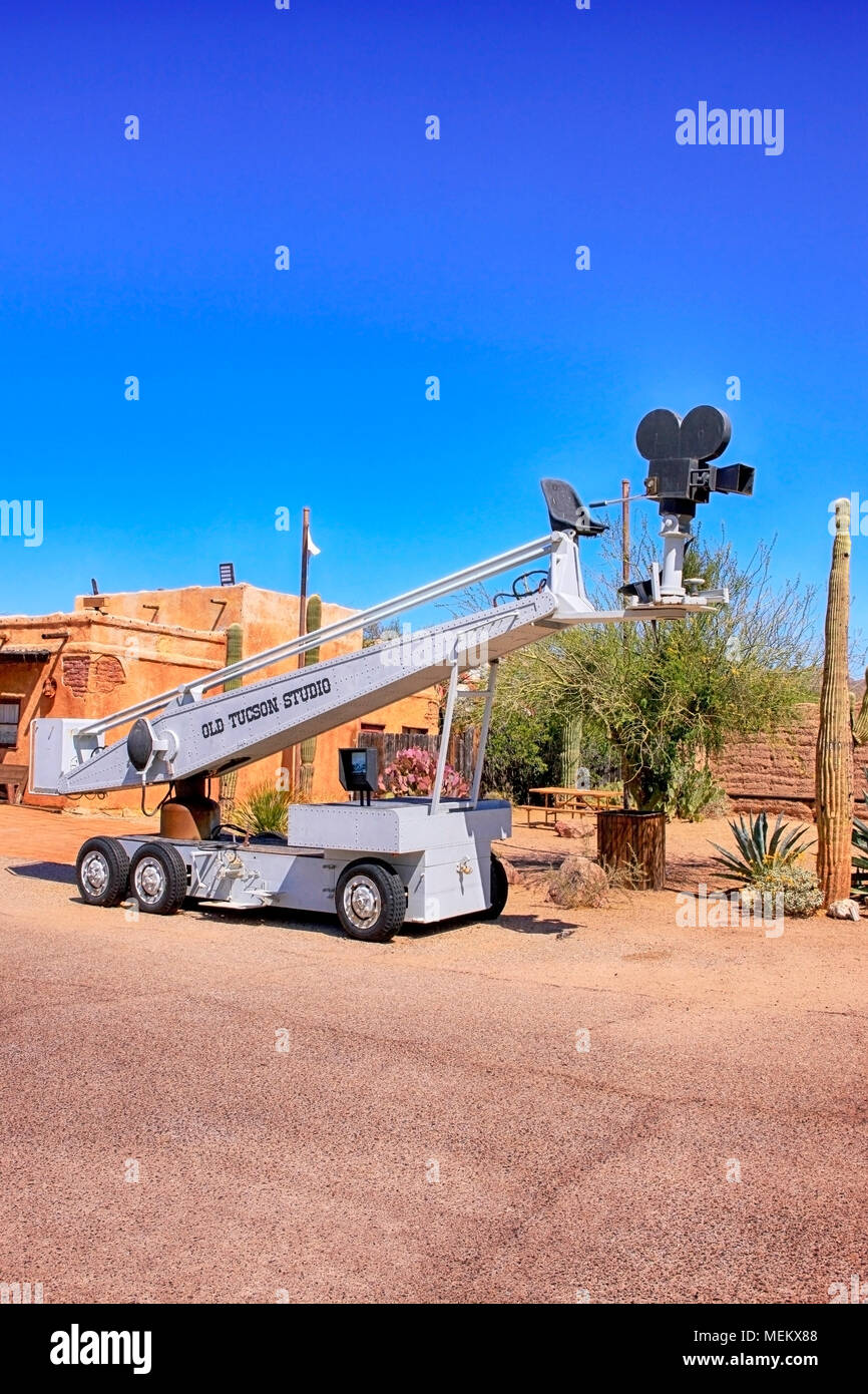 Camera dolly hi-res stock photography and images - Alamy