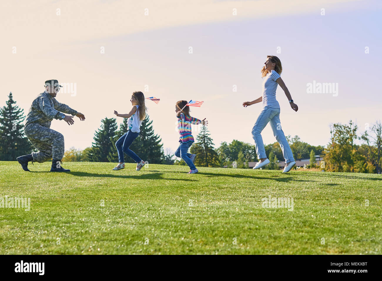Reuniting family hi-res stock photography and images - Alamy