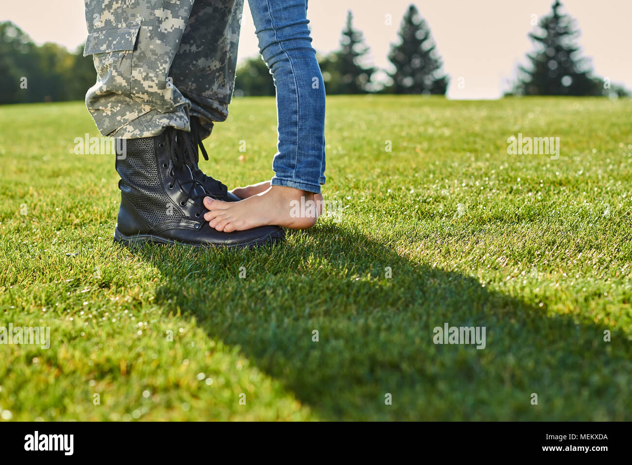 Feet of soldier hi-res stock photography and images - Alamy