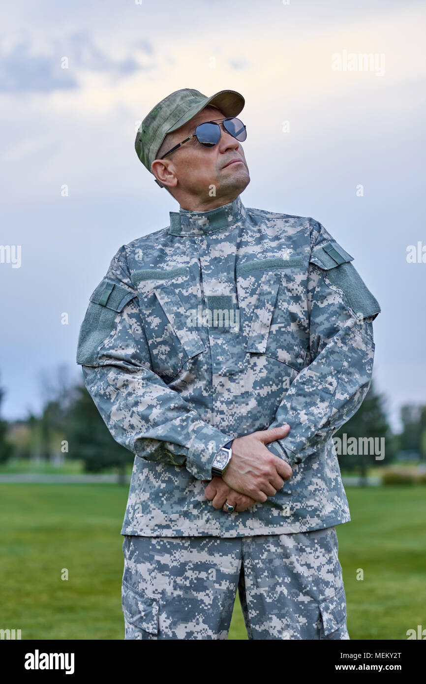 Proudful hi-res stock photography and images - Alamy