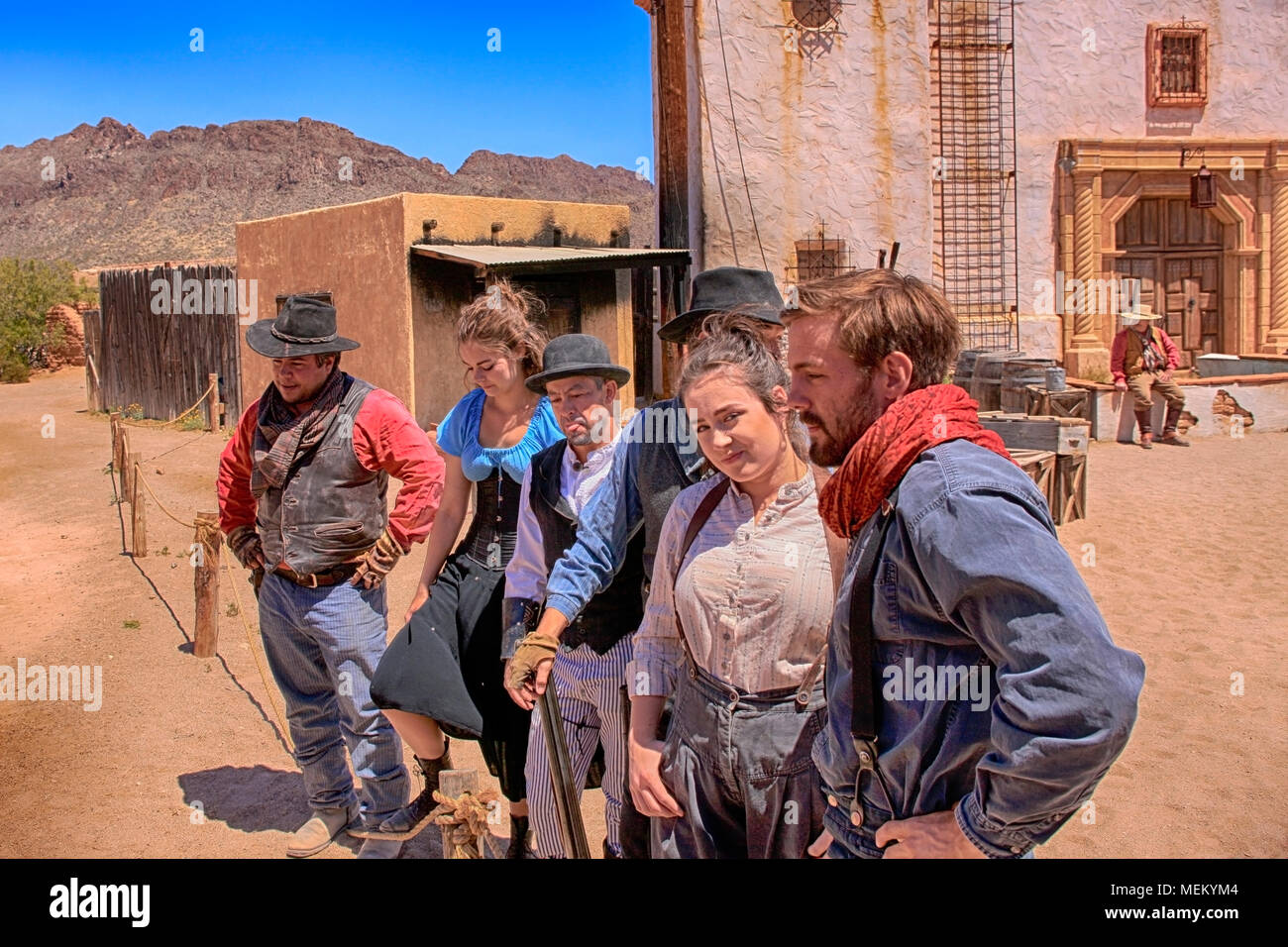 John wayne cowboy gunfight High Resolution Stock Photography and Images ...