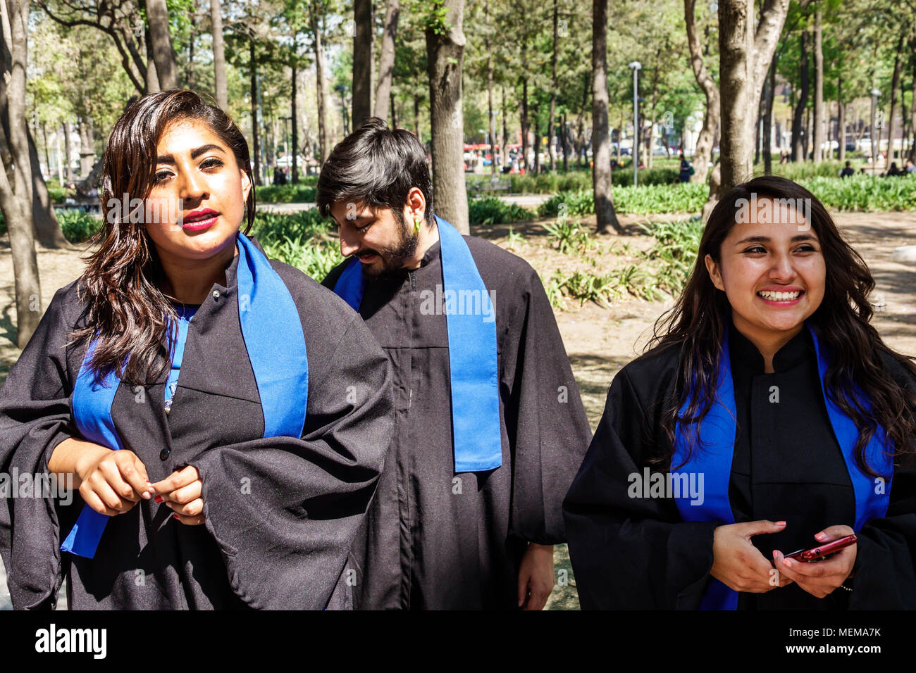 Graduation gown regalia hi-res stock photography and images - Alamy