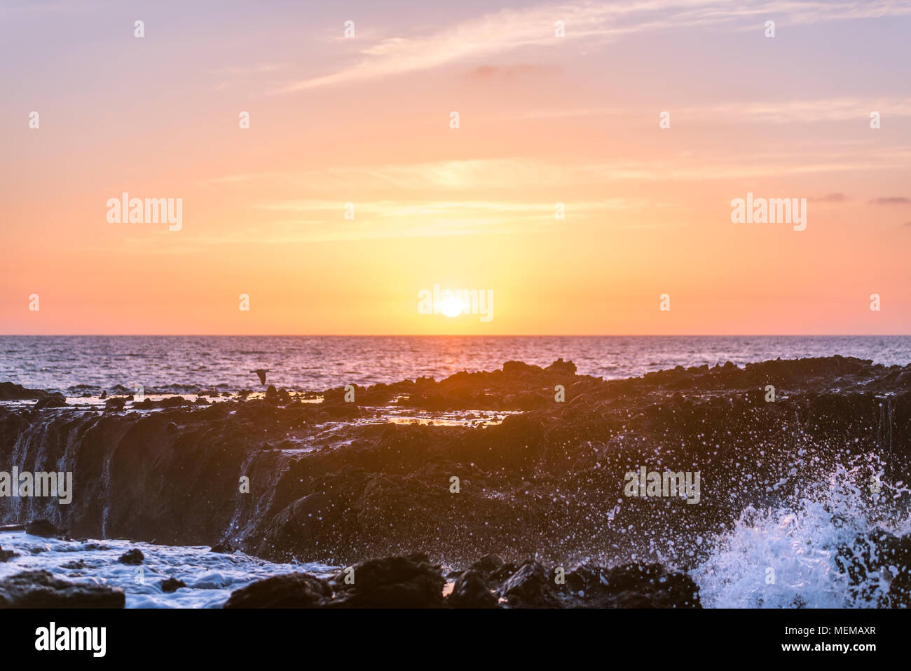 Beautiful sunset and natural waves hi-res stock photography and images ...