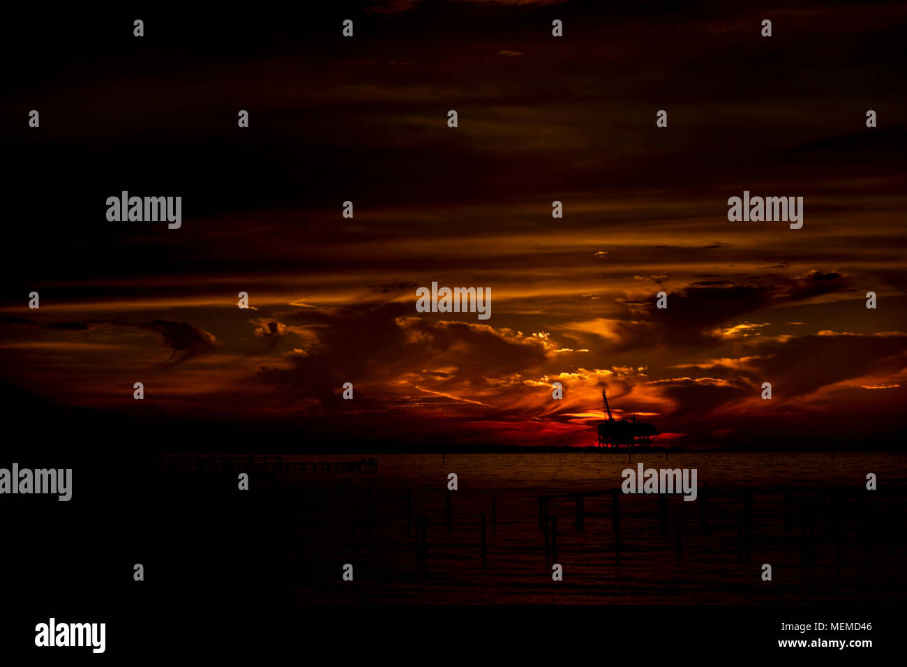 Exxonmobil platform hi-res stock photography and images - Alamy