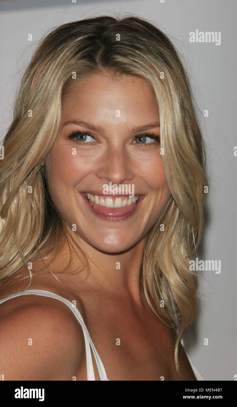 John Larter High Resolution Stock Photography and Images - Alamy